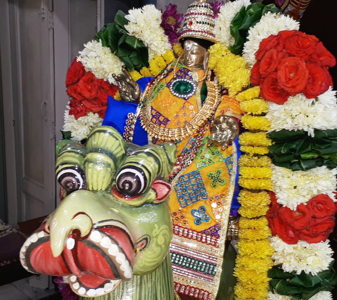 Vedātmā and Vedāntadeśika - Srirangam Srimad Andavan Ashramam